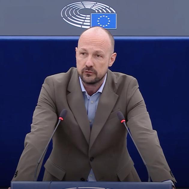 Qui surveille l'Europe ? | PTB